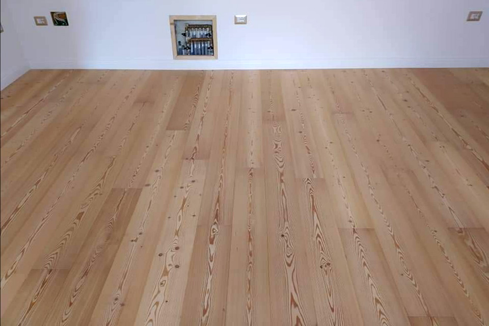 Parquet in larice naturale oliato-cerato